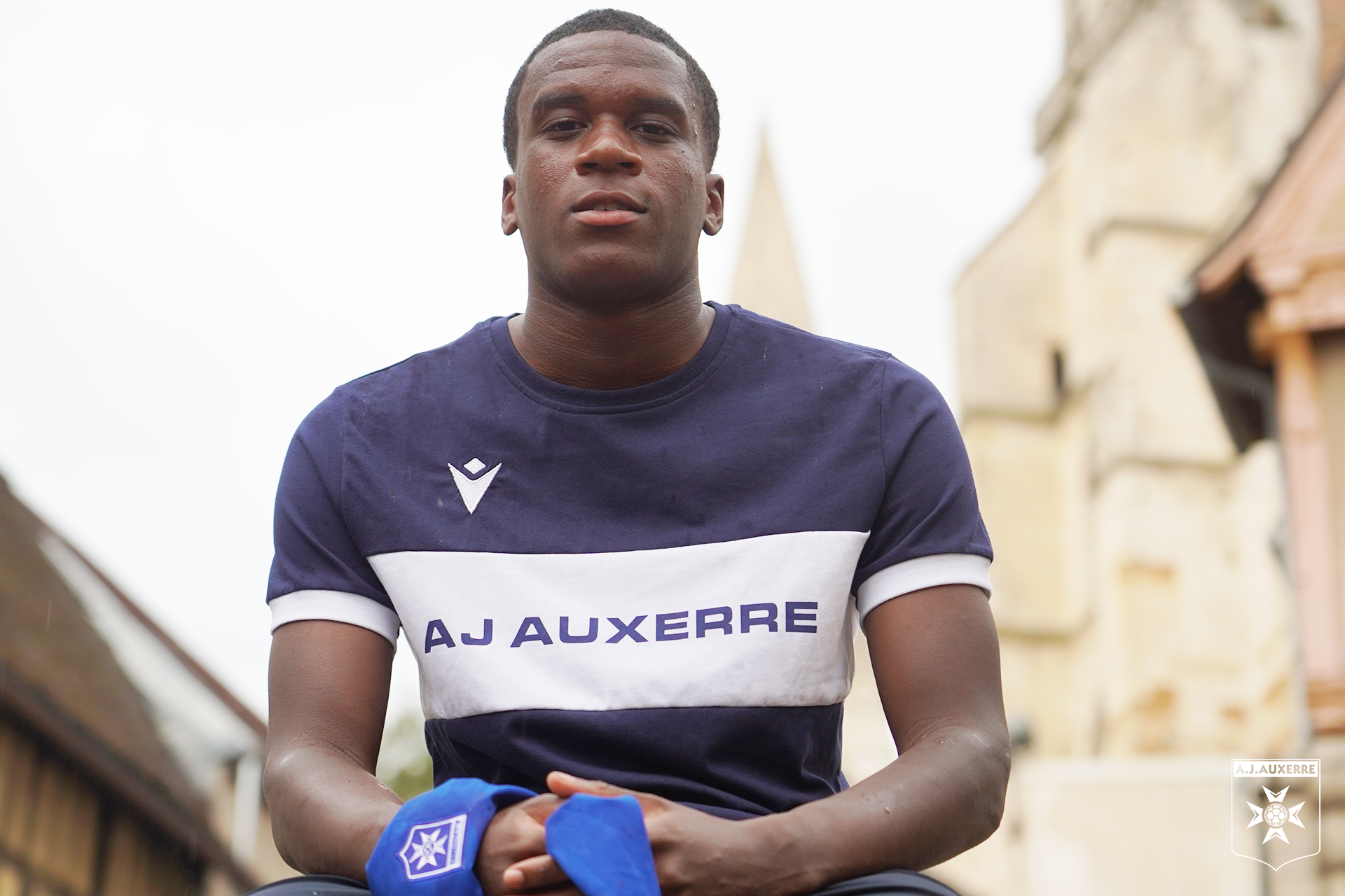 Nathan Buayi-Kiala rejoint l’AJA - AJA
