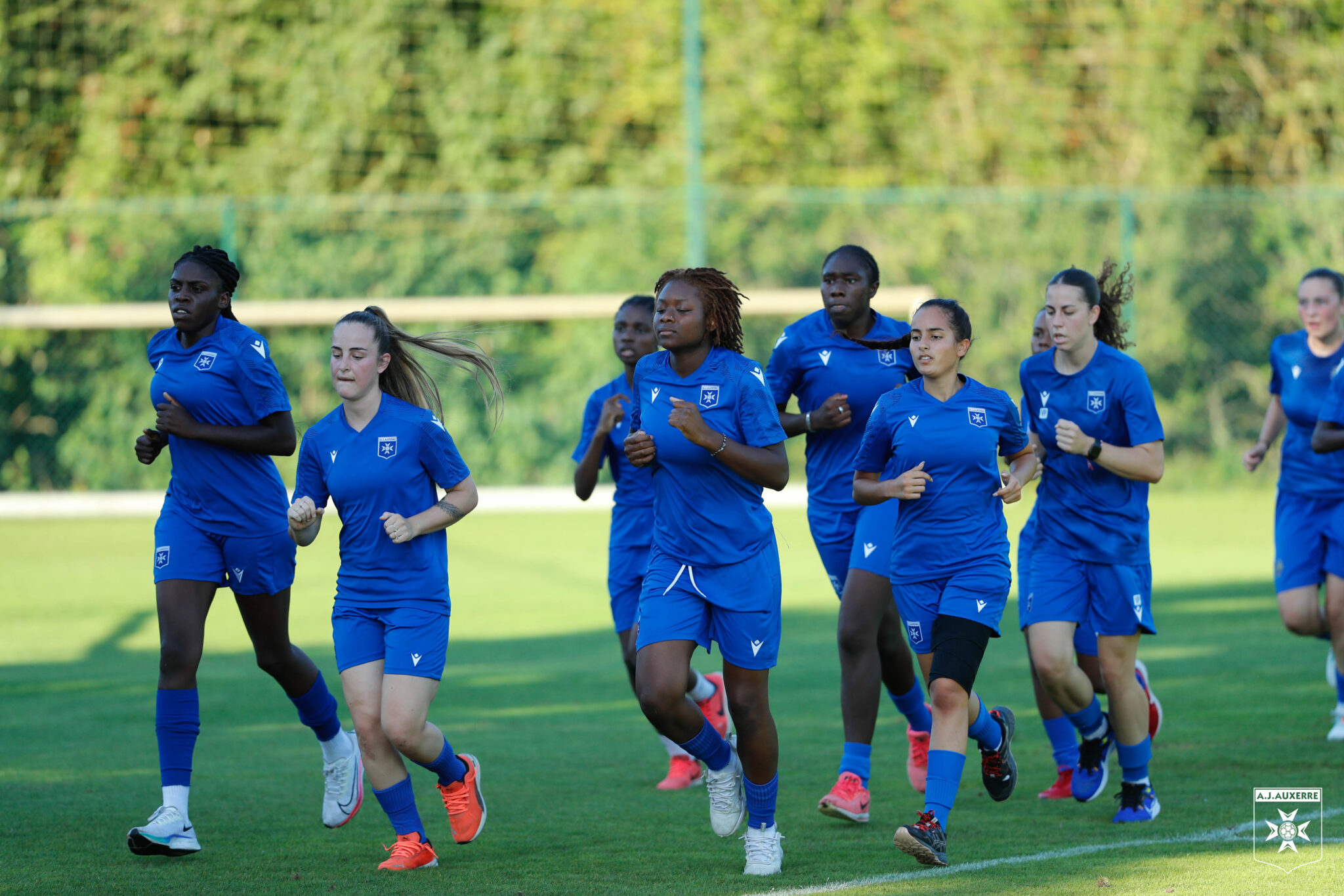 La nouvelle saison de l'équipe R1 féminine est lancée - AJA