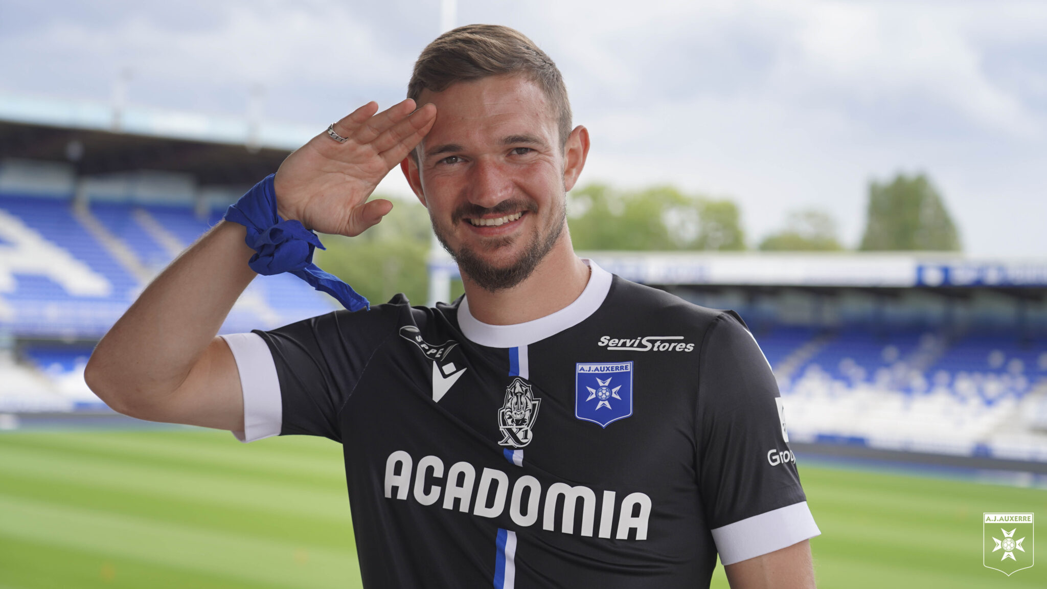 Gaëtan Perrin prolonge jusqu’en 2026