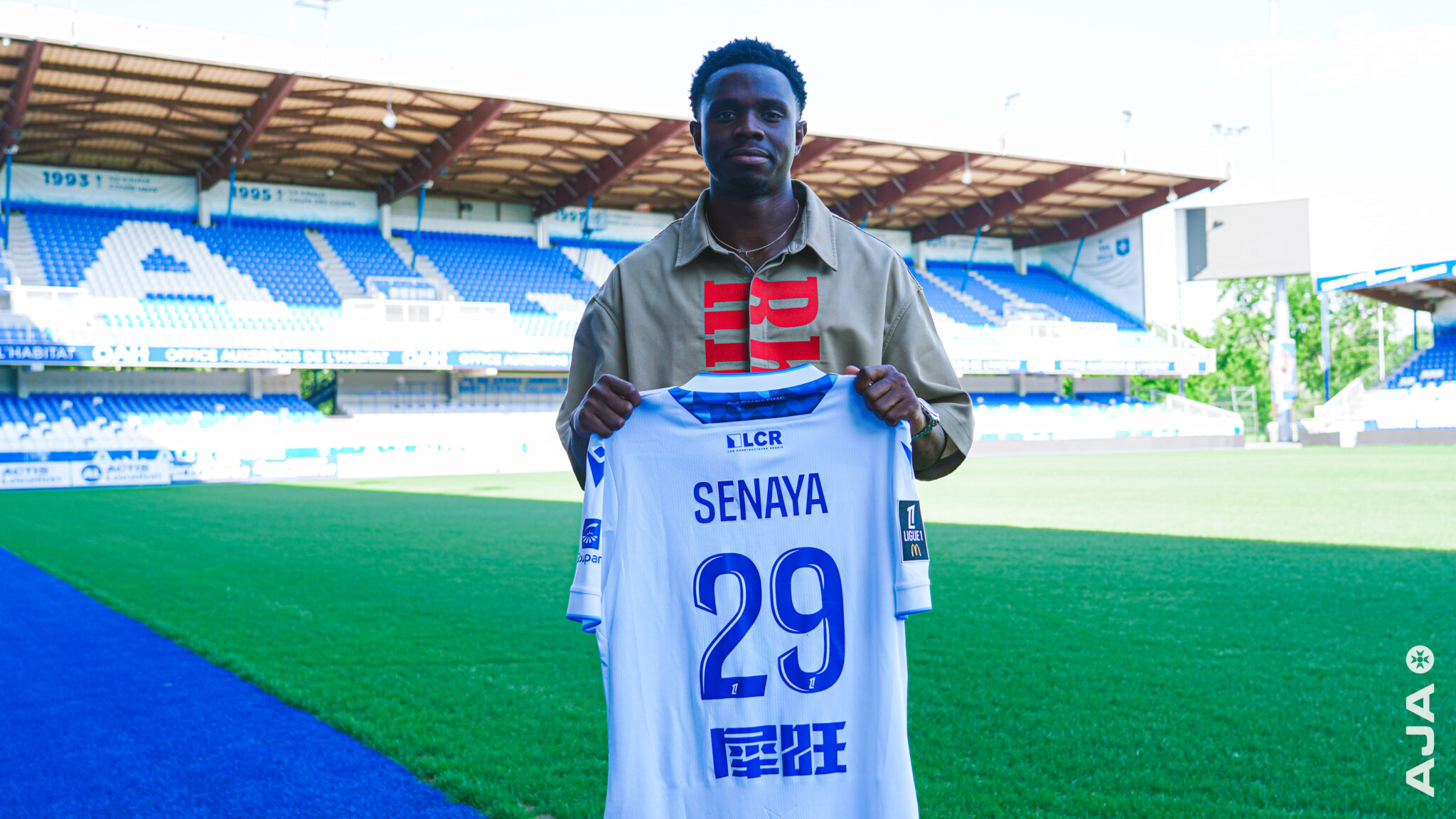 Marvin Senaya rejoint l’AJA